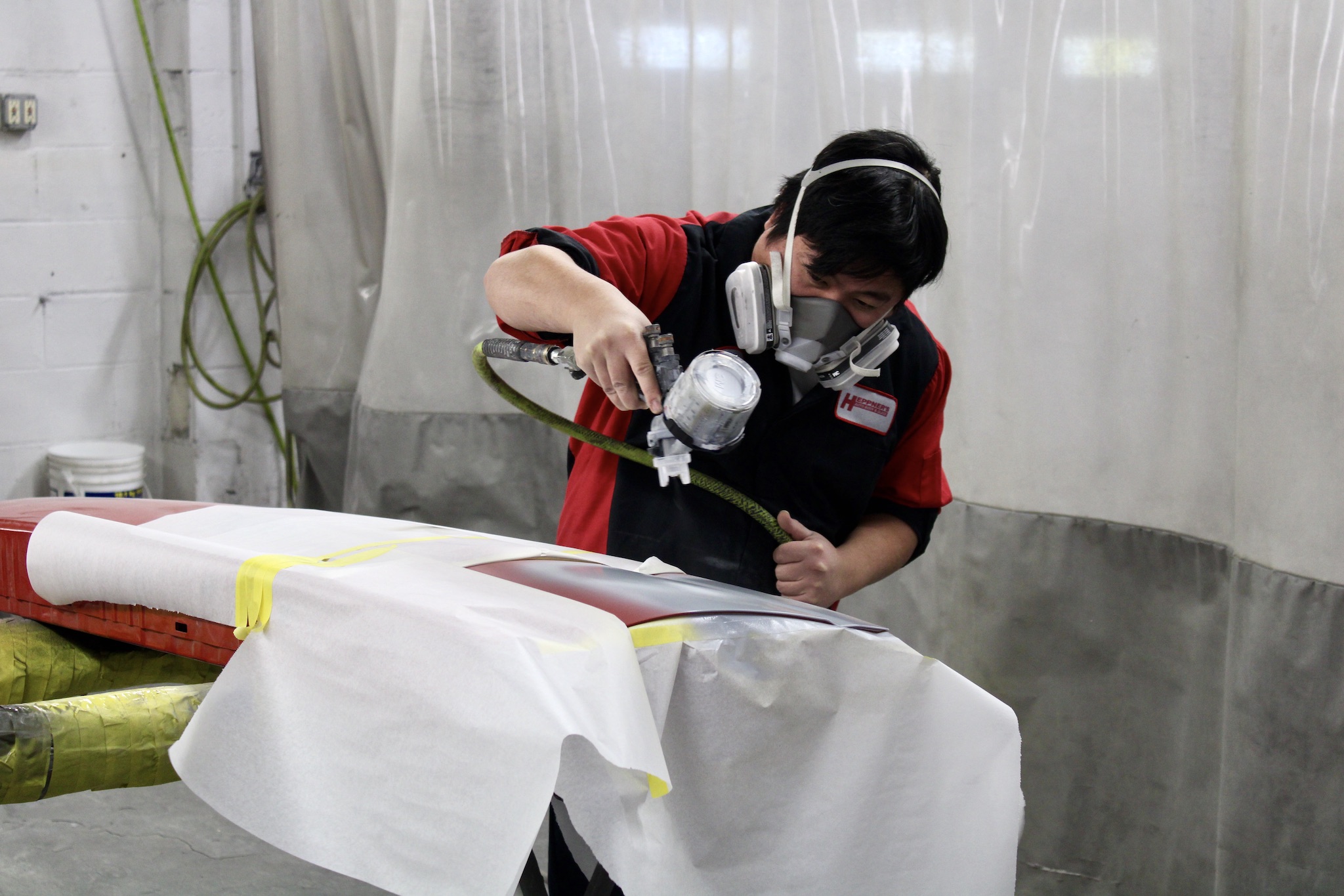 How does an auto body paint booth work? - Heppner's Auto Body